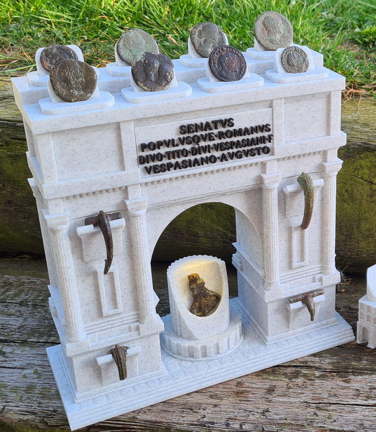 "THE TITAN" - The Arch of Titus LED Display — Monarch Designs